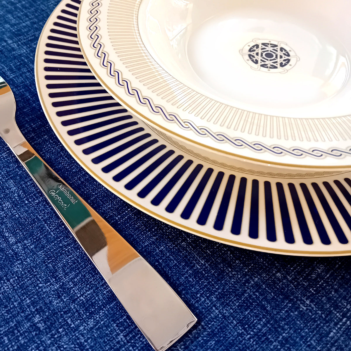 Corallo Table service 18 pieces porcelain Pozzi 1876 – Casabella Milano